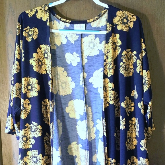 LuLaRoe | Sweaters | Lularoe Lindsey Cover Up | Poshmark